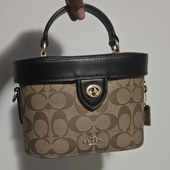 Coach | Bags | Coach Kay Crossbody In Signature Canvas | Poshmark